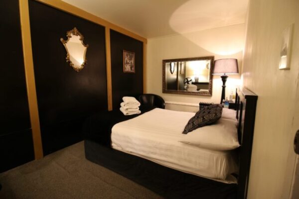 Location - Paris Rooms | Private Rooms For Rent | Lower Hutt